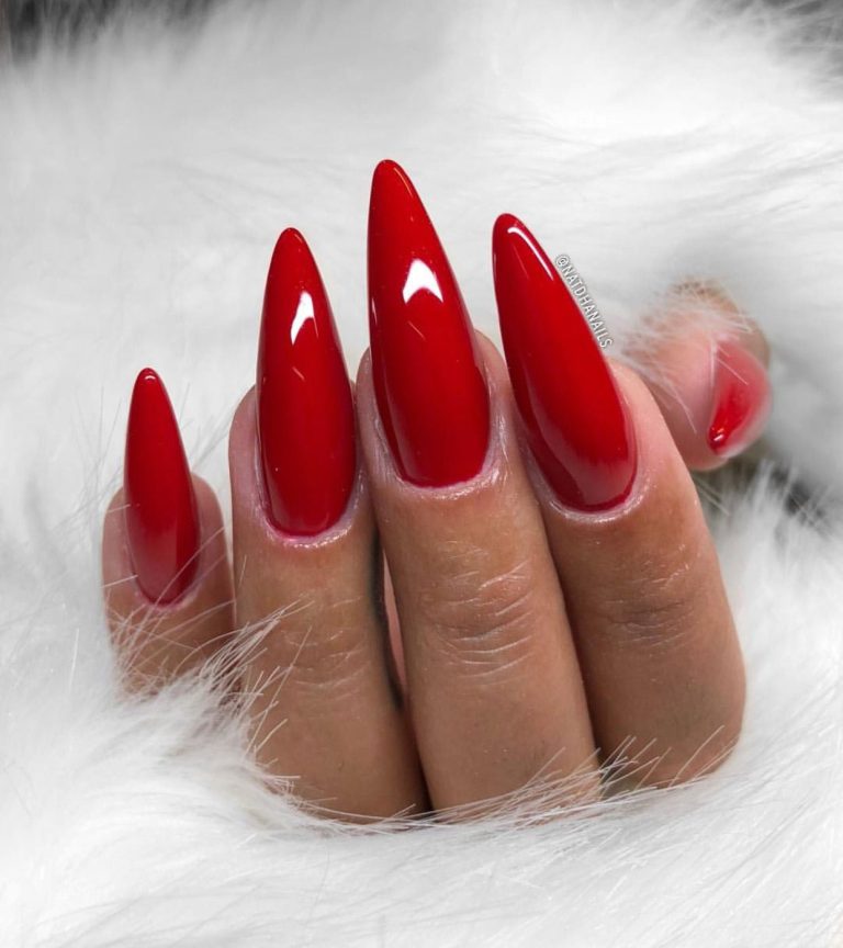 30 De modele de unghii lungi – inspiratie pentru orice forma