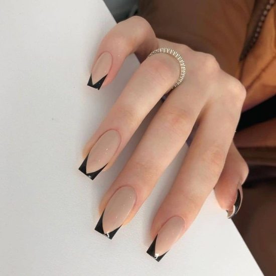 30 De modele de unghii lungi – inspiratie pentru orice forma