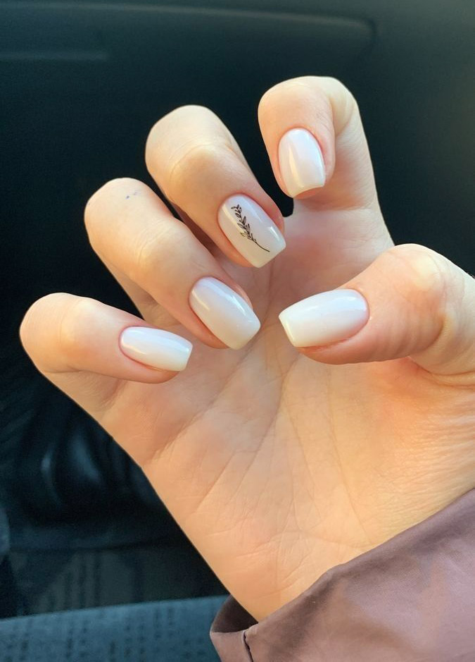 Unghii cu Gel Scurte – Modele simple si indraznete